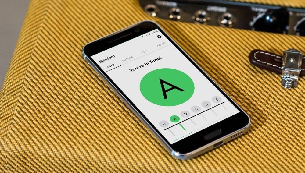 Tune your guitar for your next gig with the new Fender Tune app