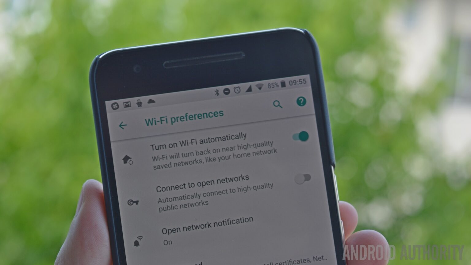 Automatically turn on Wi-Fi when near a saved network in Android O DP2 - Android Authority
