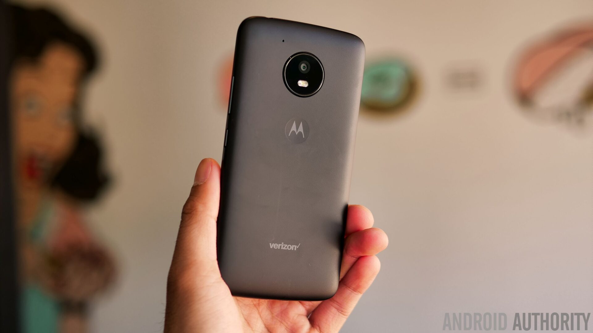 Moto E4 hands on: $70, really? - Android Authority