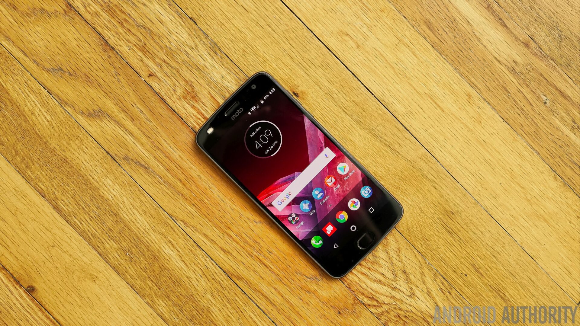 Hands-on with the Moto Z2 Play - Android Authority