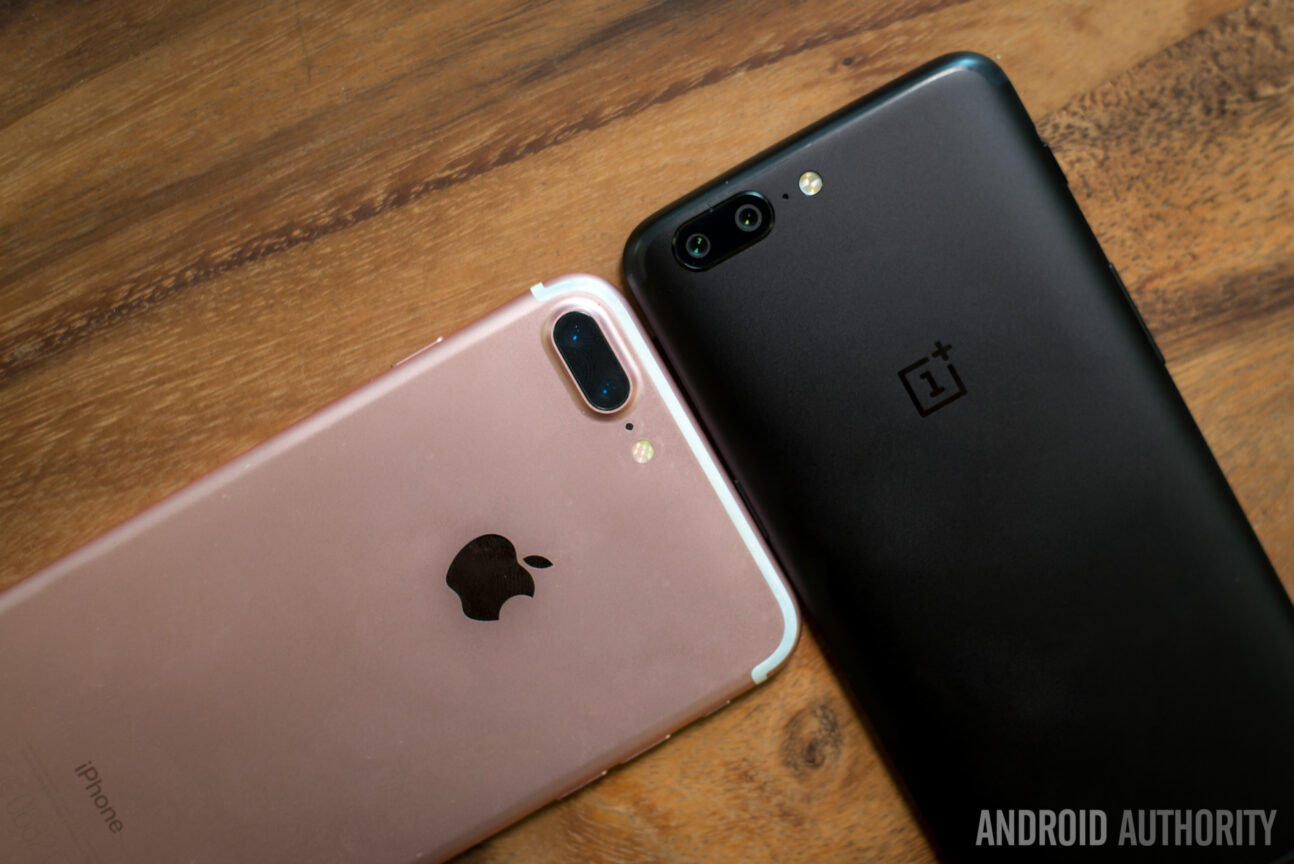 OnePlus 5 vs Apple iPhone 7 Plus: quick look - Android Authority