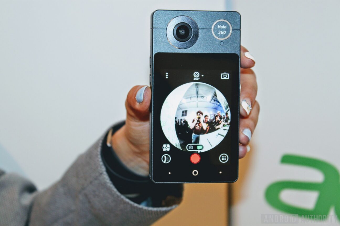 Acer Holo360 quick-look: we dive into Acer's new all-in-one camera