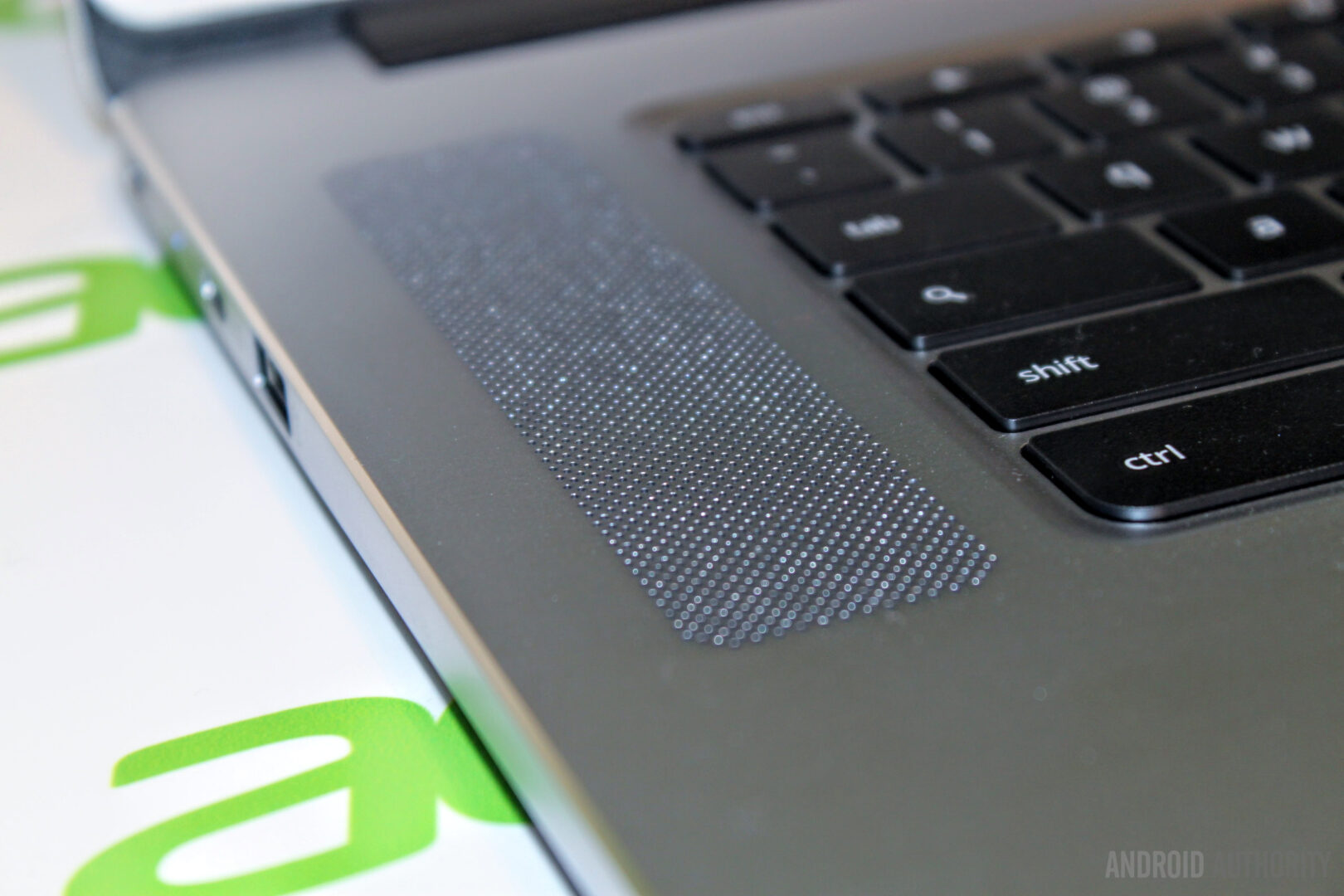 Acer Chromebook 15 Aluminum hands on review: silver surface