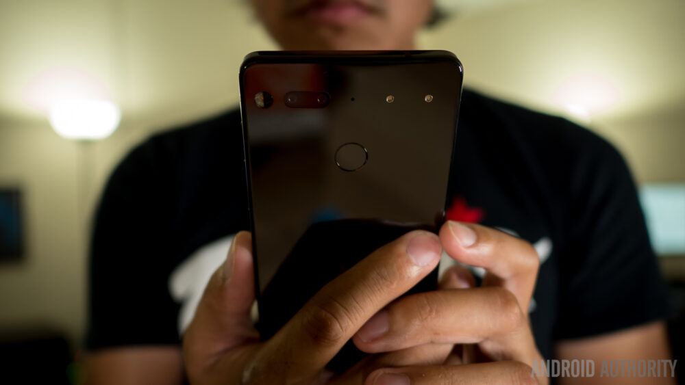 Essential Phone review: Maximum hardware, minimum software - Android ...