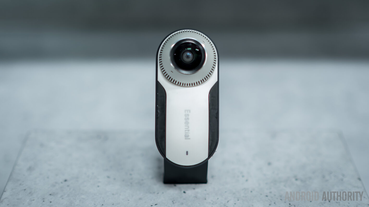 Essential Phone review: Maximum hardware, minimum software - Android ...