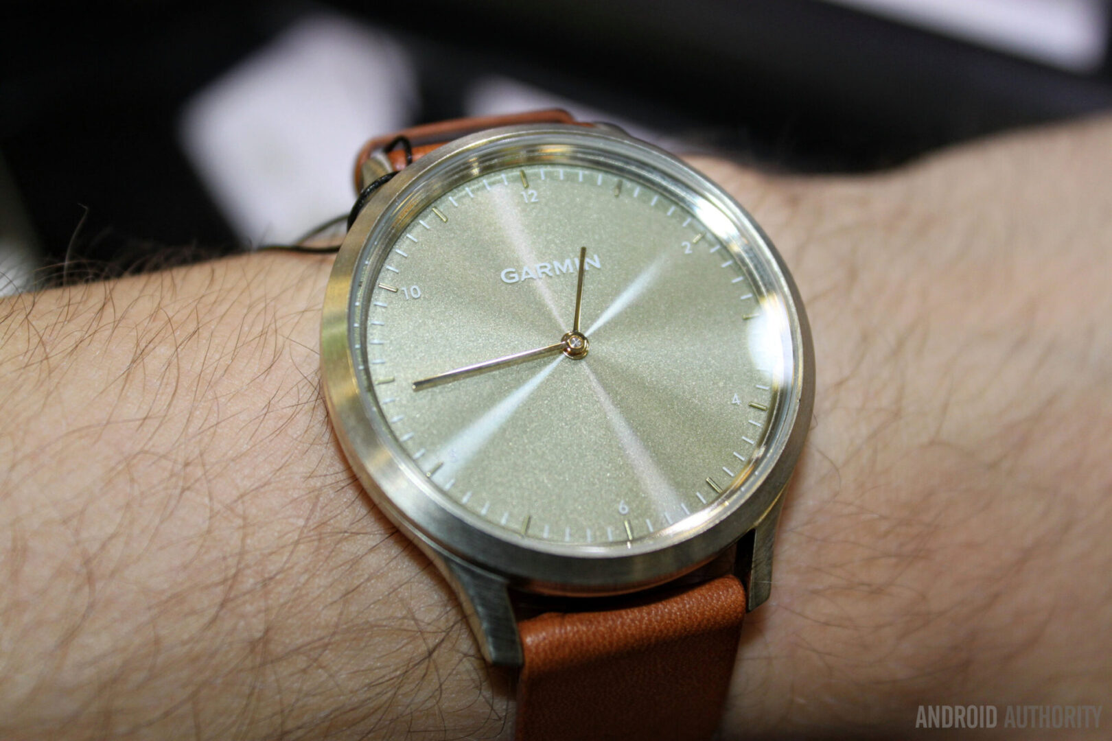 Garmin vívoactive 3 and vívomove HR hands on review