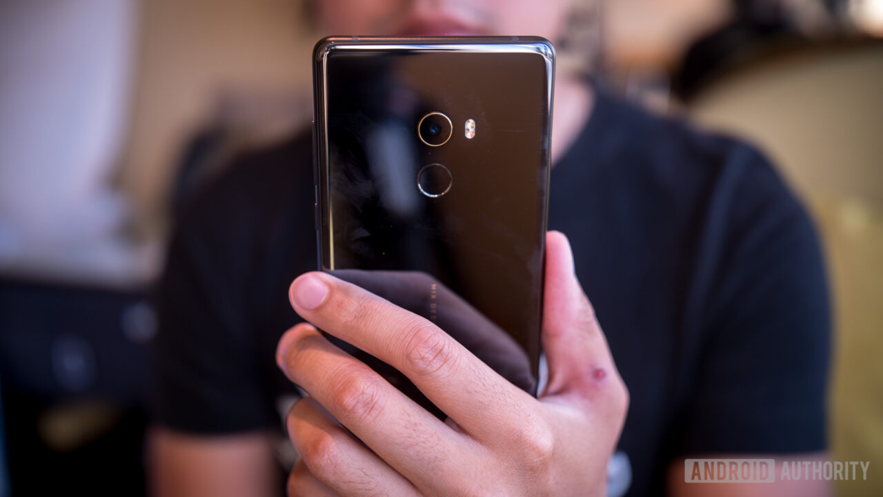 Xiaomi Mi Mix 2 officially announced: Bezel-less design, refined ...
