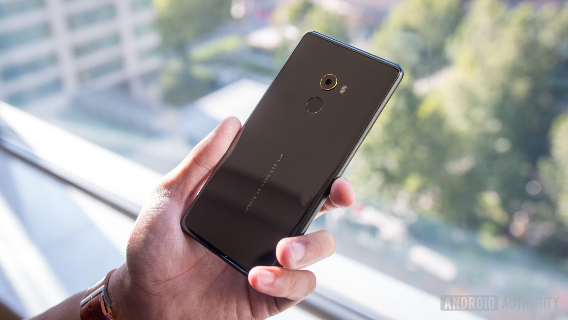 Xiaomi Mi Mix 2 officially announced: Bezel-less design, refined ...