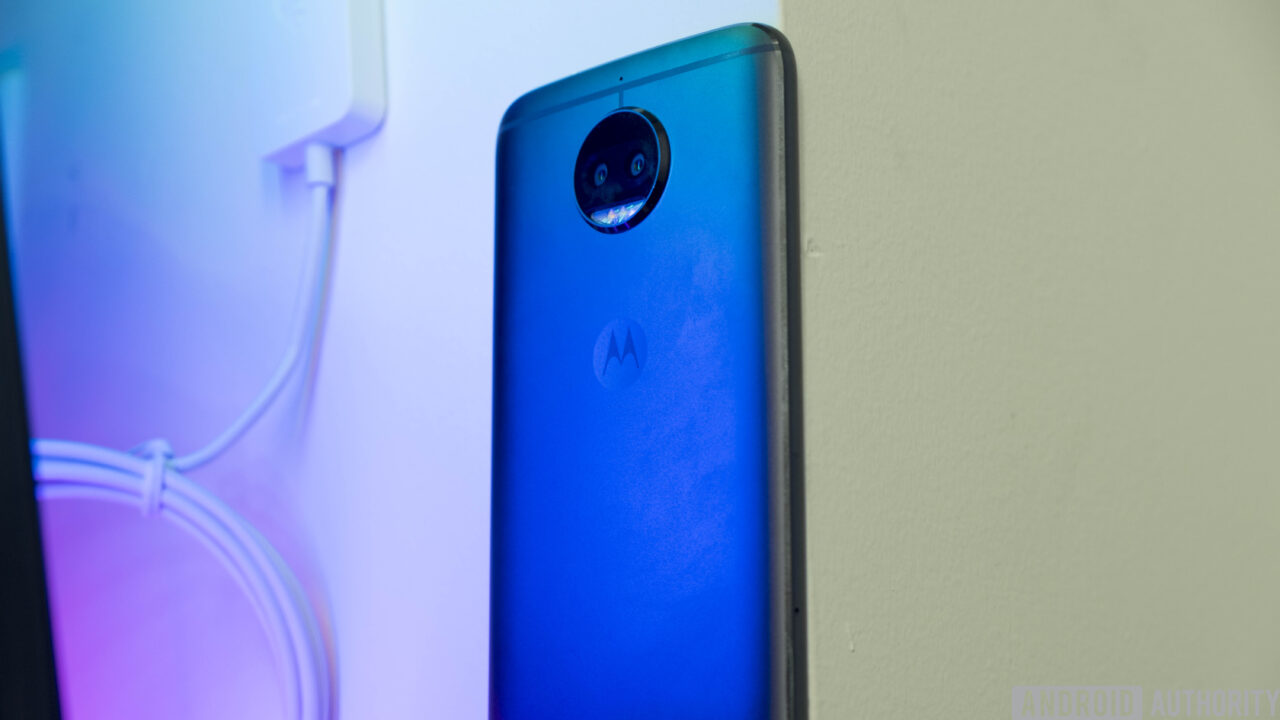 Moto G5S Plus review: this is a budget phone? - Android Authority