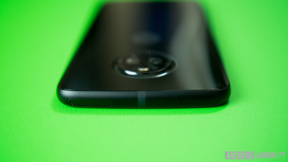 Oreo now hitting Moto X4 Android One edition (Update: Standard Moto X4 ...