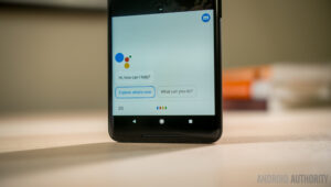 Google to fix invisible Pixel 2 menu button, says it's just a bug