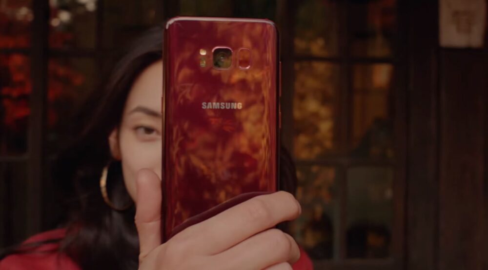 Samsung just announced a beautiful new Burgundy Red Galaxy S8