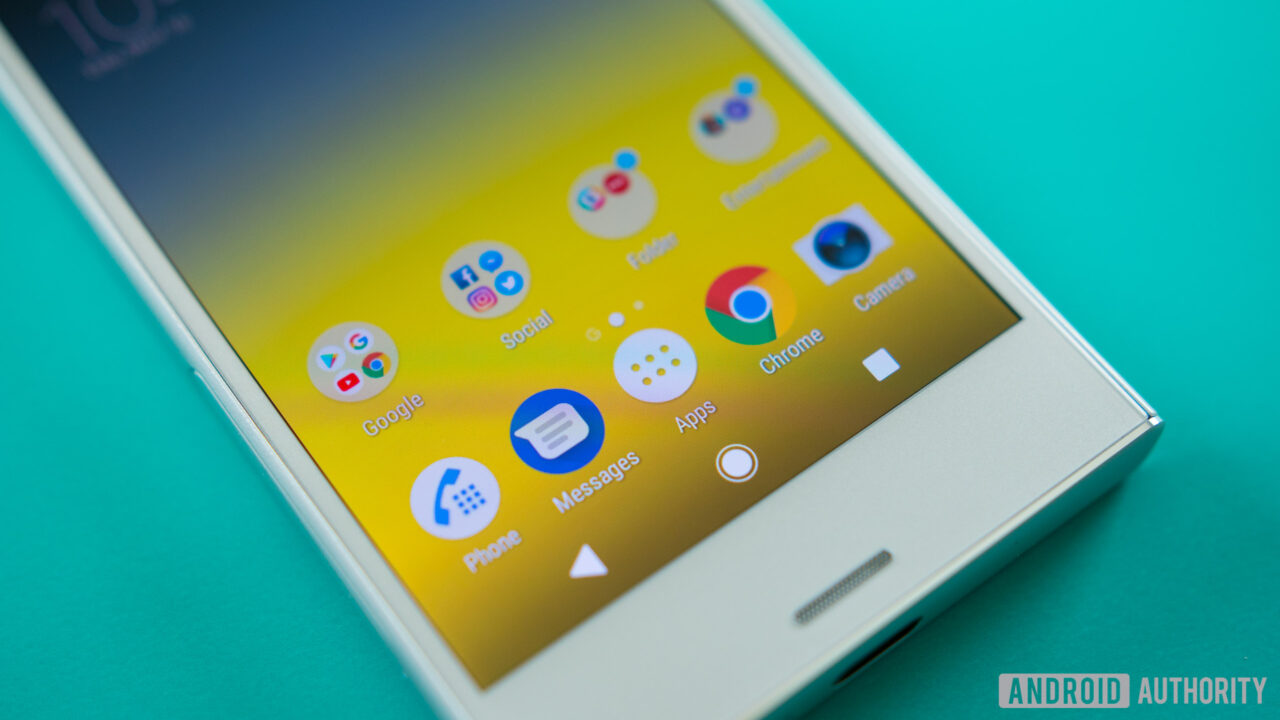 Sony Xperia XZ1 Compact review: small but powerful