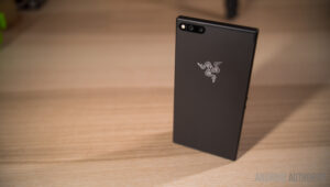 Latest Razer Phone update brings Netflix HDR, January security patch ...