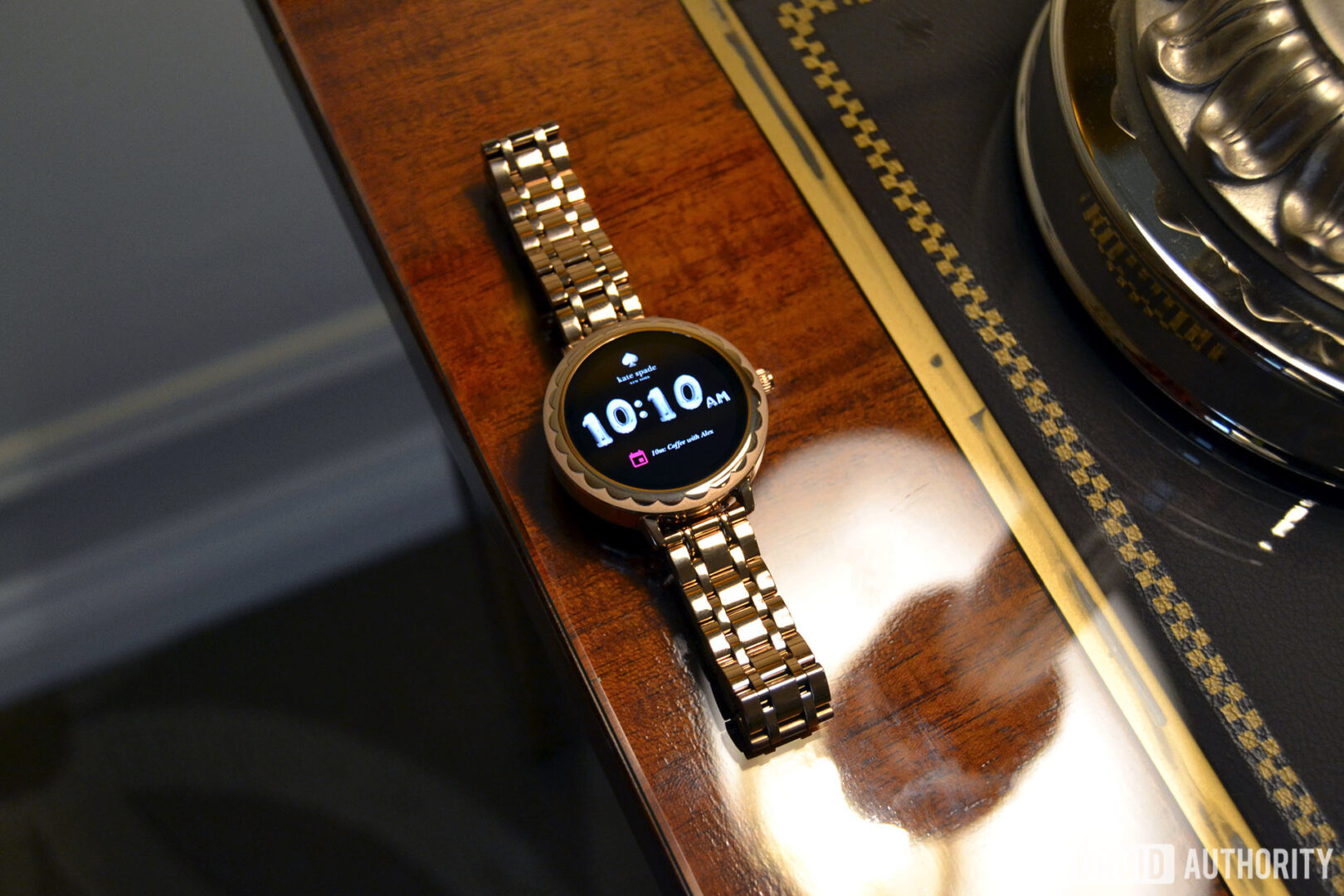 Kate Spade's new Android Wear watch lets you match your watch face to ...