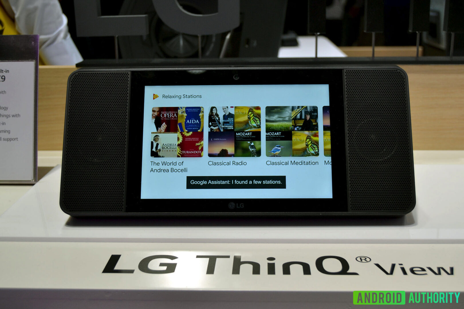 Pre-order LG's Google Assistant-powered smart display and speaker