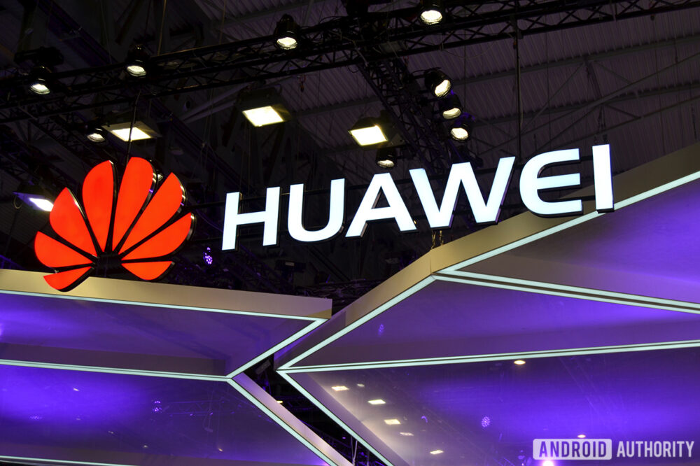 Is HUAWEI prepping the world's first smartphone with 512 GB storage?