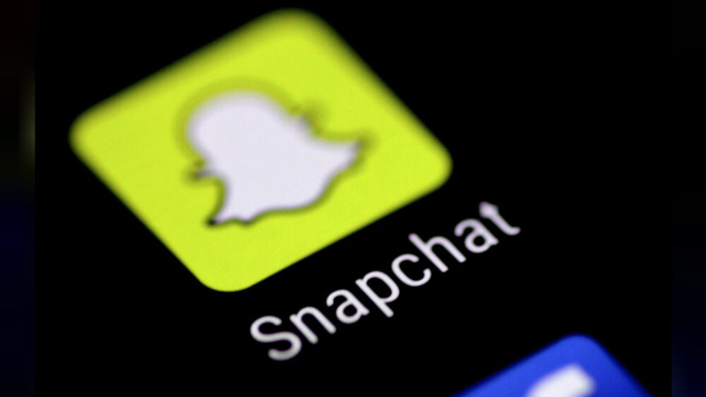 Snap responds to call for rollback on controversial redesign