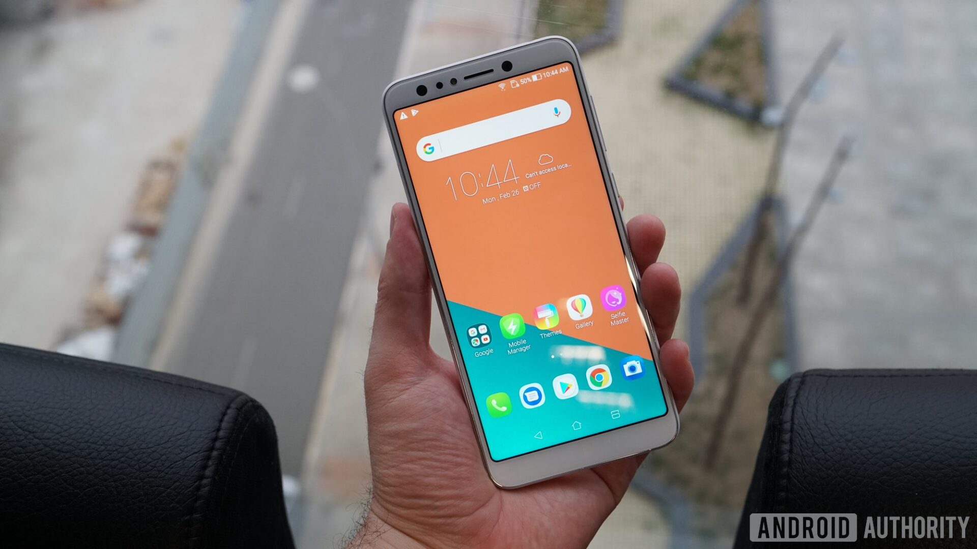 You can pre-order the ZenFone 5Q in the US