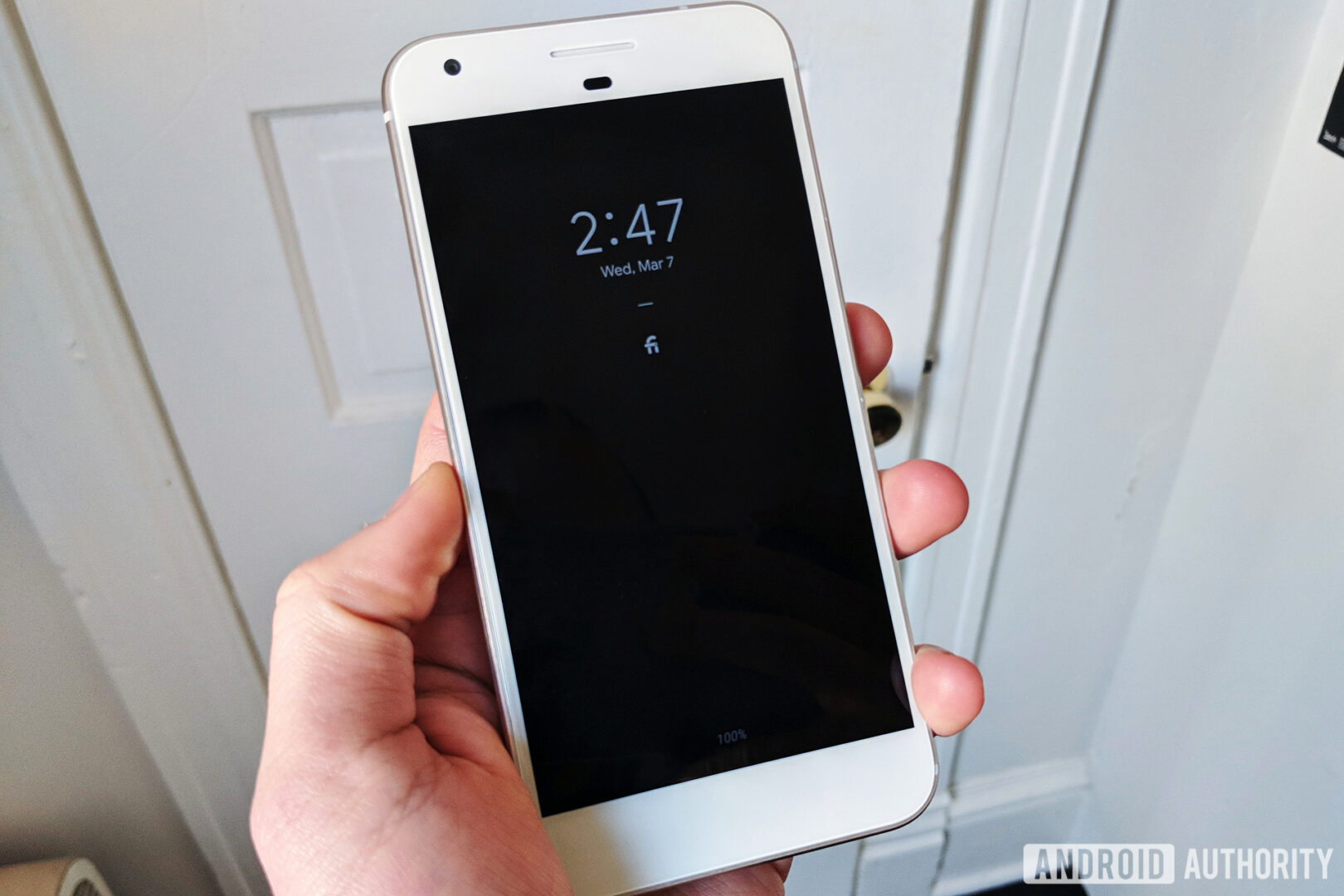 Android P's Ambient Display finally shows phone battery percentage