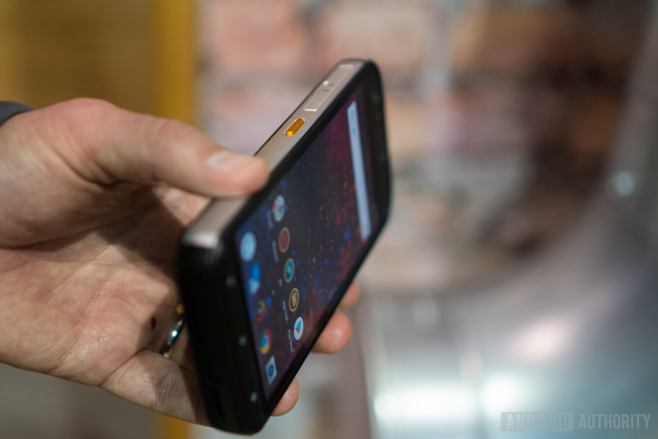 Cat S61 hands-on: See like the Predator - Android Authority