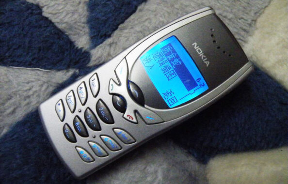 5 "nostalgia phones" we want to see return - Android Authority