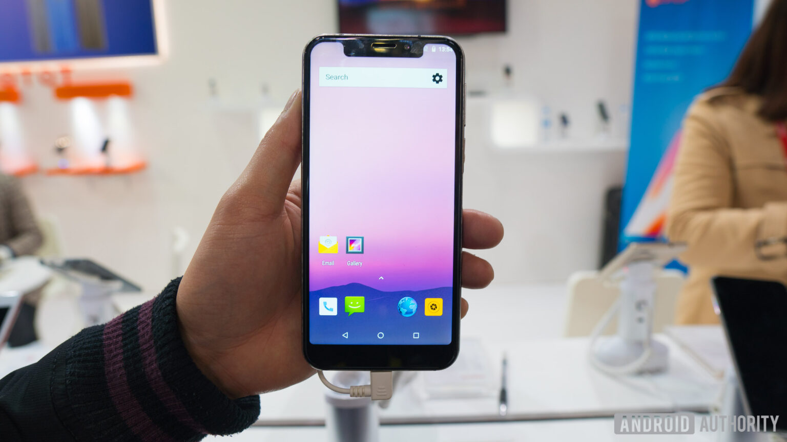 Android P's notch support: are notches the future? - Android Authority