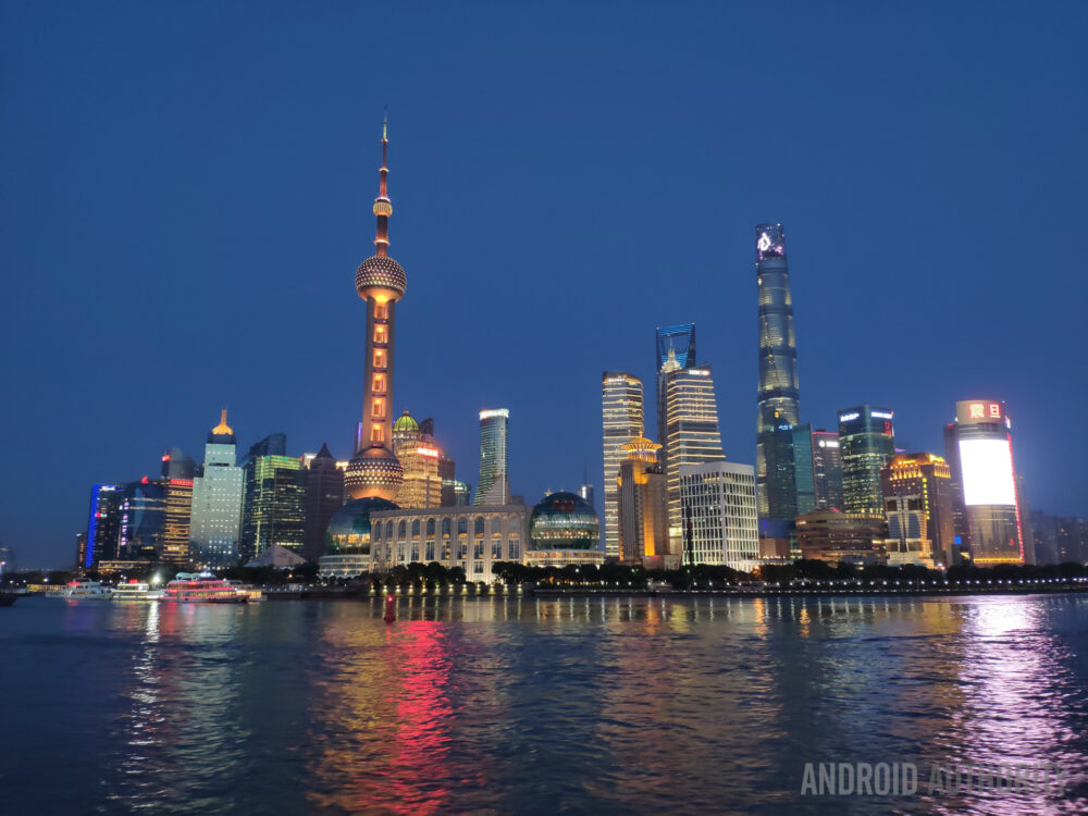Shanghai through the lens of the Xiaomi Mi Mix 2S - Android Authority