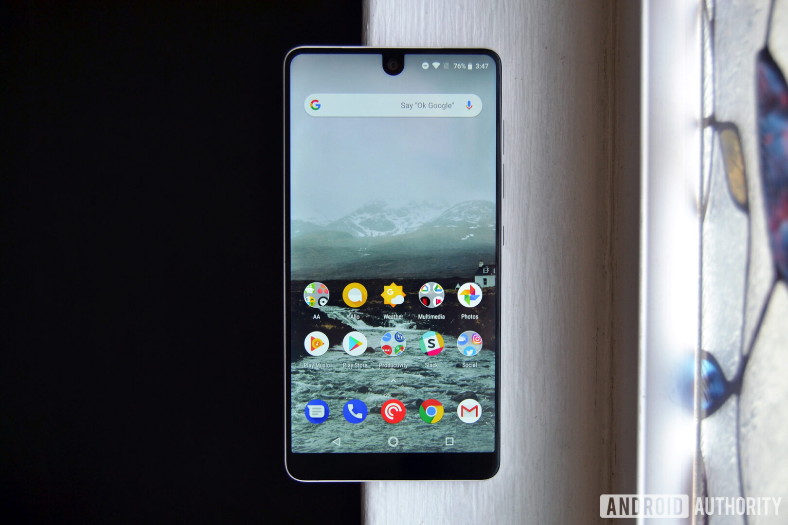 The Essential Phone might possibly, just maybe, get Android Q - Android ...