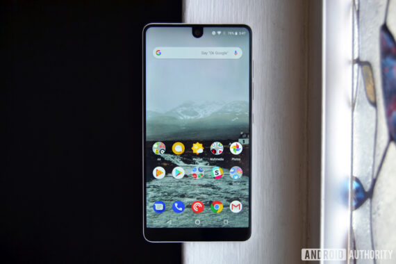 The Essential Phone might possibly, just maybe, get Android Q - Android ...