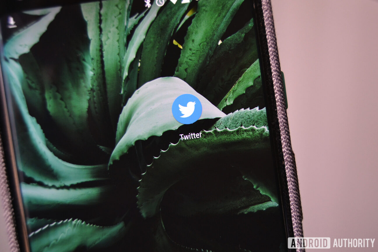 An emphasis on Twitter live news and events is coming to your feed