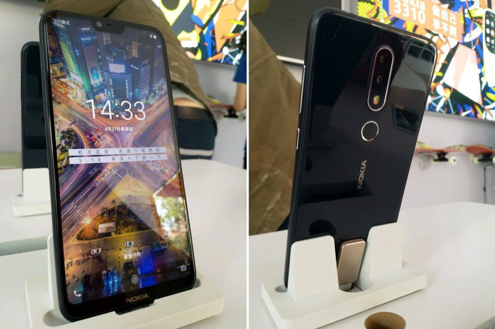 Unannounced Nokia phone (Nokia X?) spotted in the wild with notch