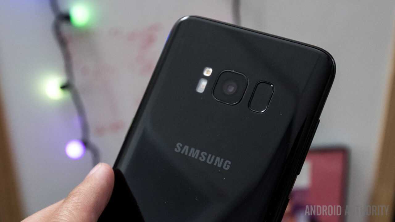 One UI 7 unofficially makes its way to the ancient Galaxy S8 - Android ...