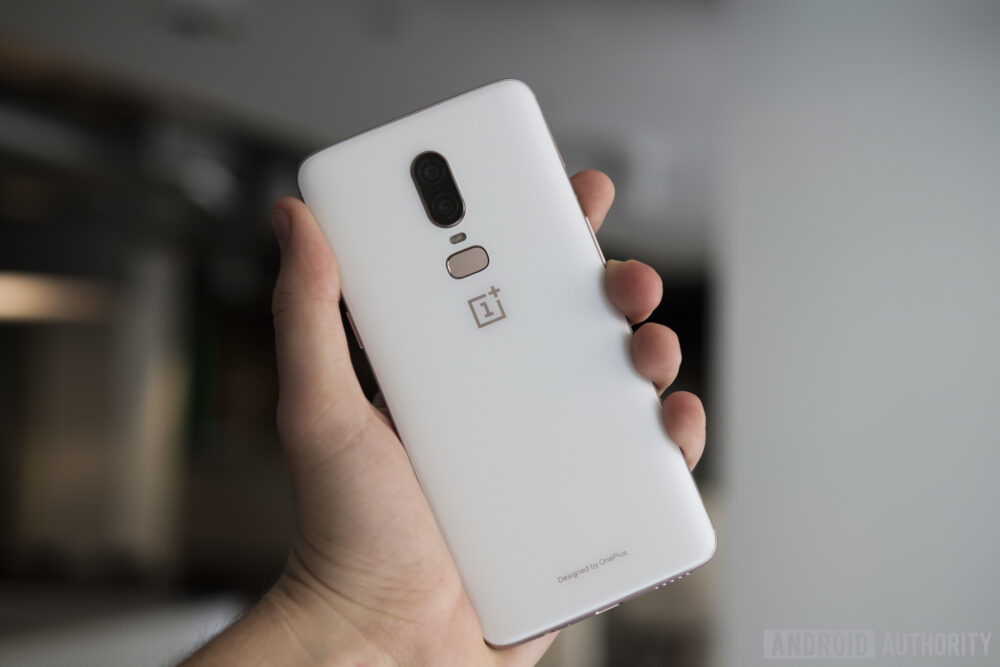OnePlus 6 announced: Snapdragon 845, all-glass design