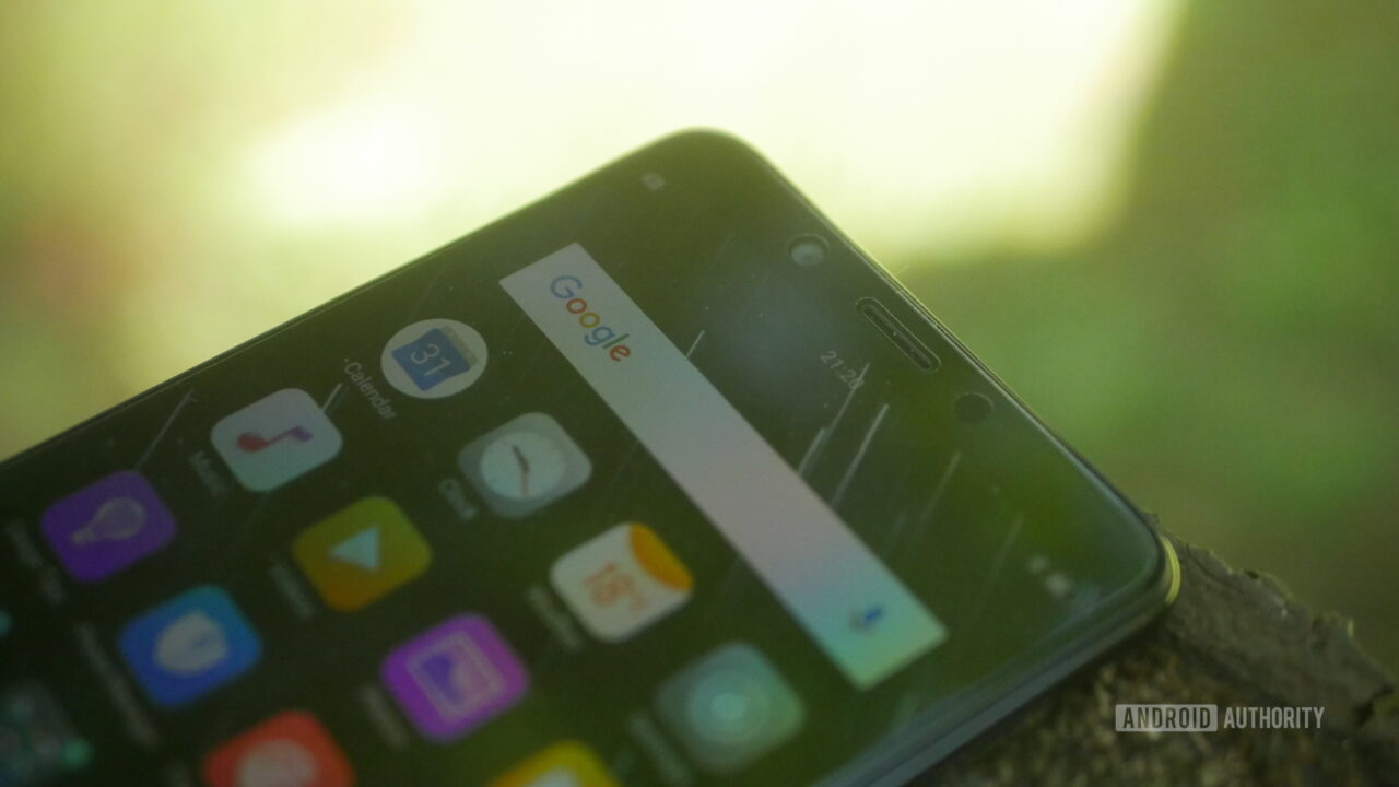 realme 1 hands-on: Budget smarts from OPPO and Amazon?