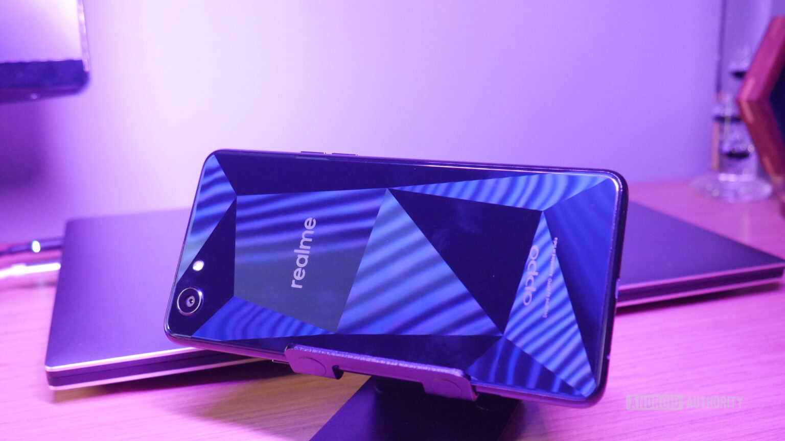 OPPO realme 1 review: Pretty good, really cheap!