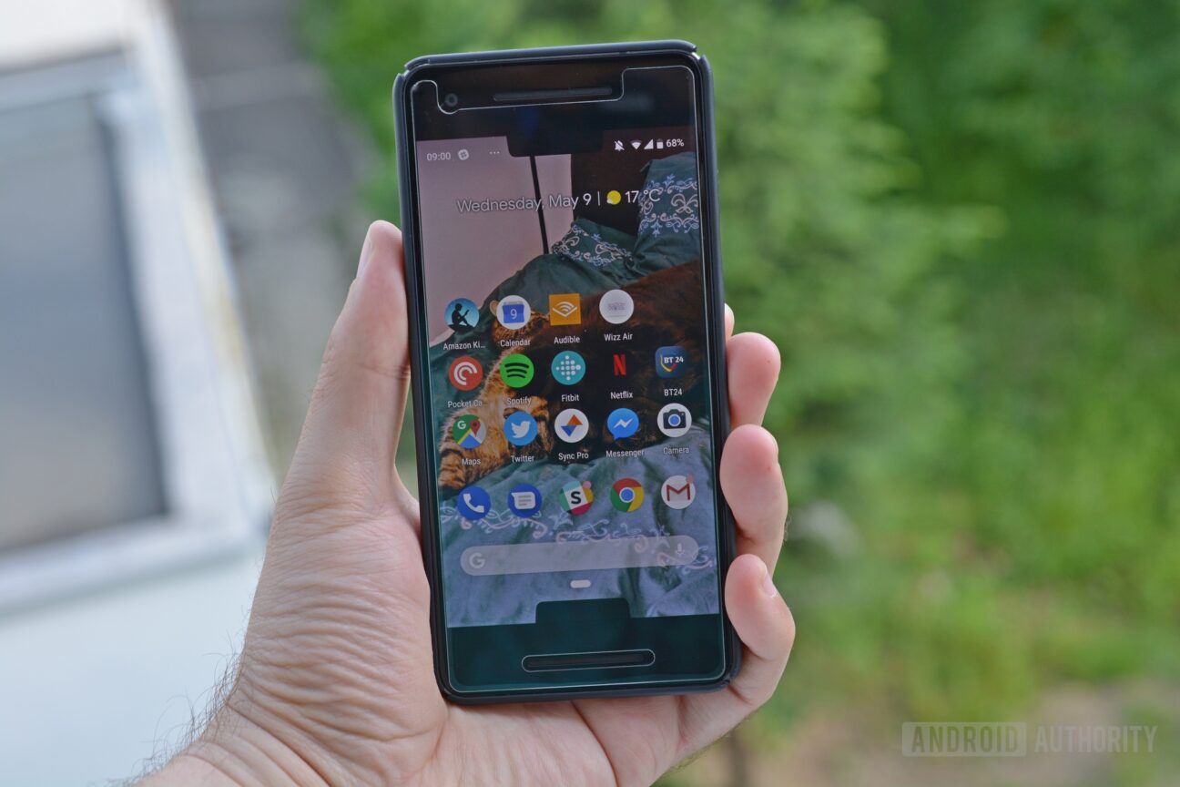 Double trouble: Android P developer preview brings dual notch support - Android Authority