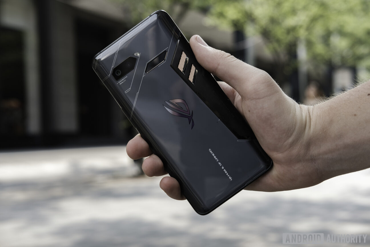 ASUS announces October 18 NYC event for ROG Phone (Update: Pricing)