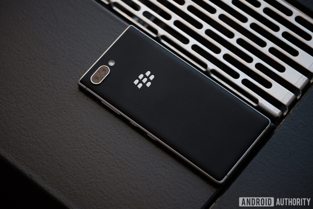 BlackBerry Key2 LE review: For the frugal BlackBerry loyalist