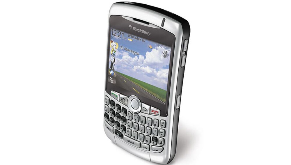 The race to 100 percent: Smartphone screen-to-body ratios over the years