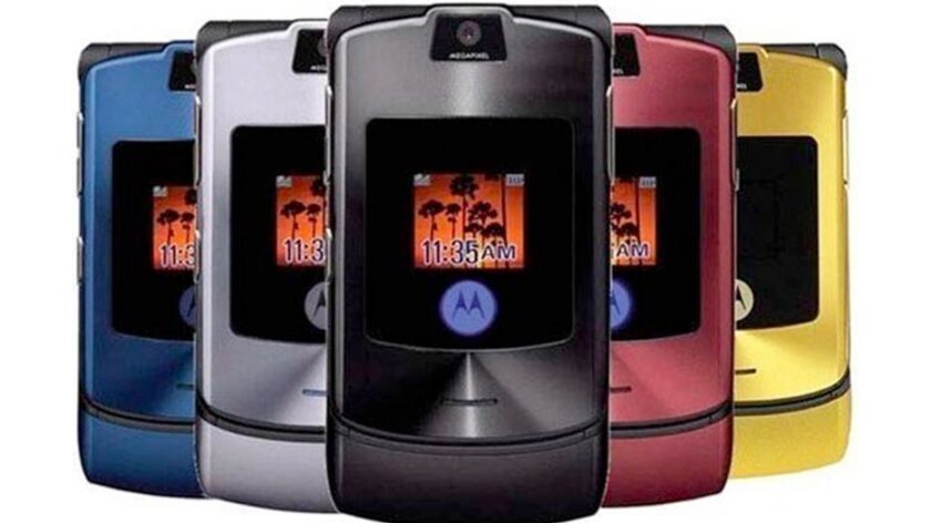 Taking a look at the Motorola Razr V3 on its 14-year anniversary