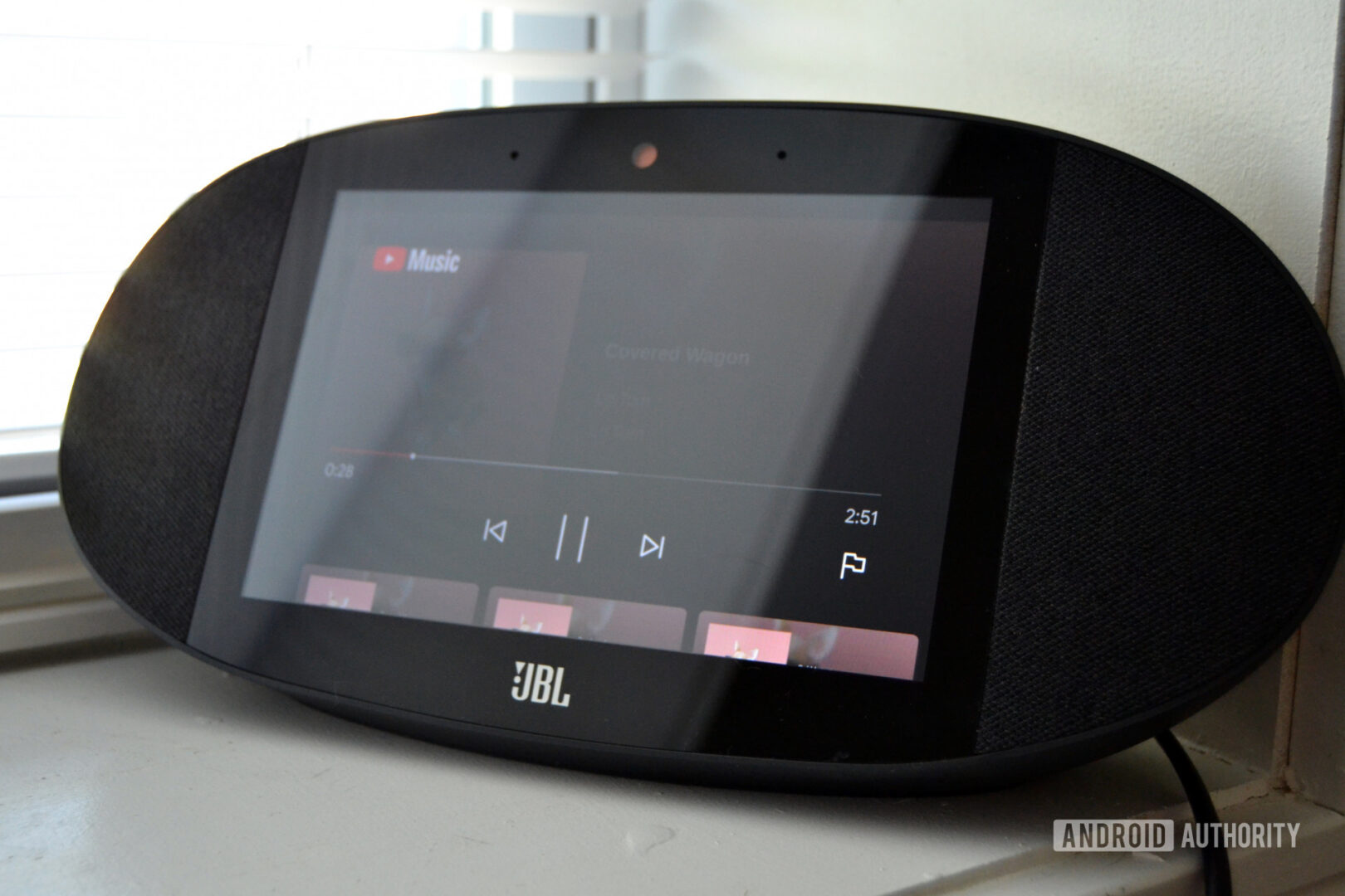 JBL Link View review: Speaker first, display second - Android Authority