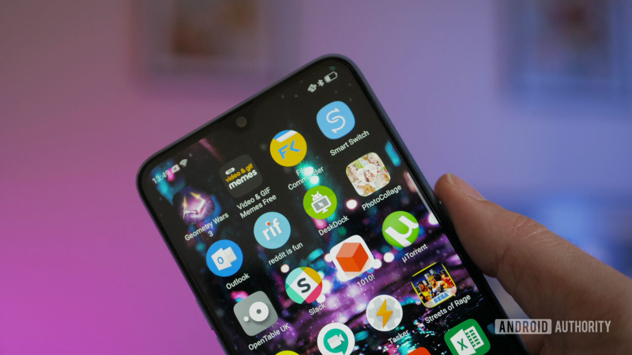 realme 2 Pro review: A step in the right direction - Android Authority