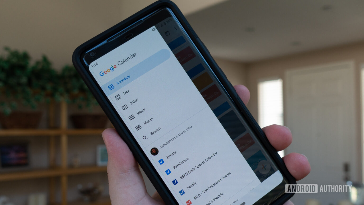 Why is the Google Calendar mobile app better than the desktop version?