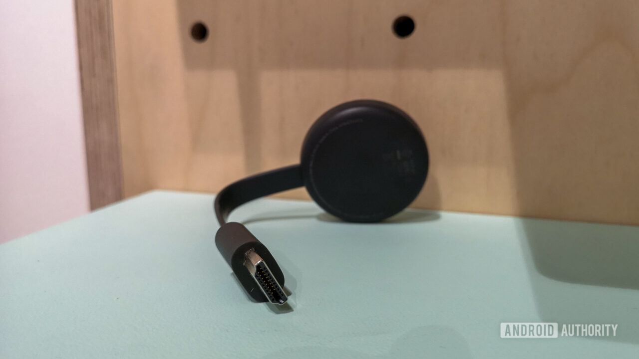 Third-gen Chromecast shows up on Google Store with minor changes