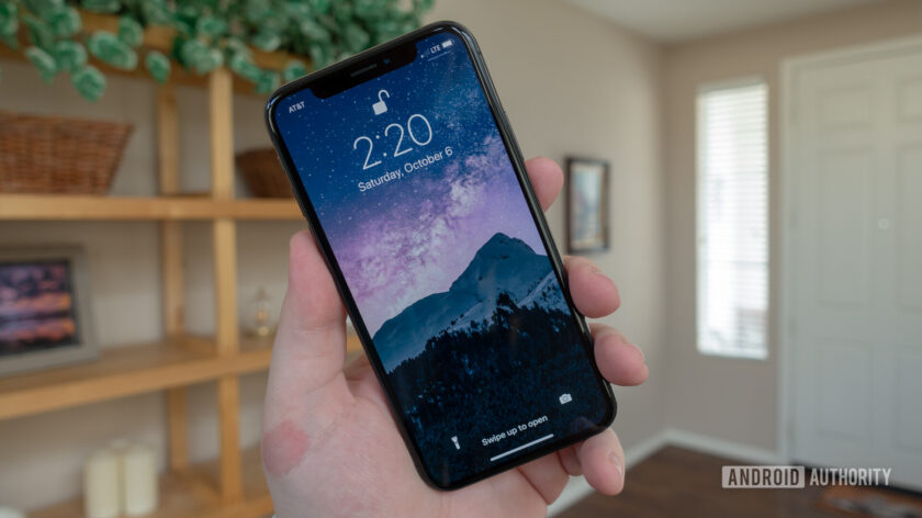 iPhone vs Android gestures: Who does it better? - Android Authority