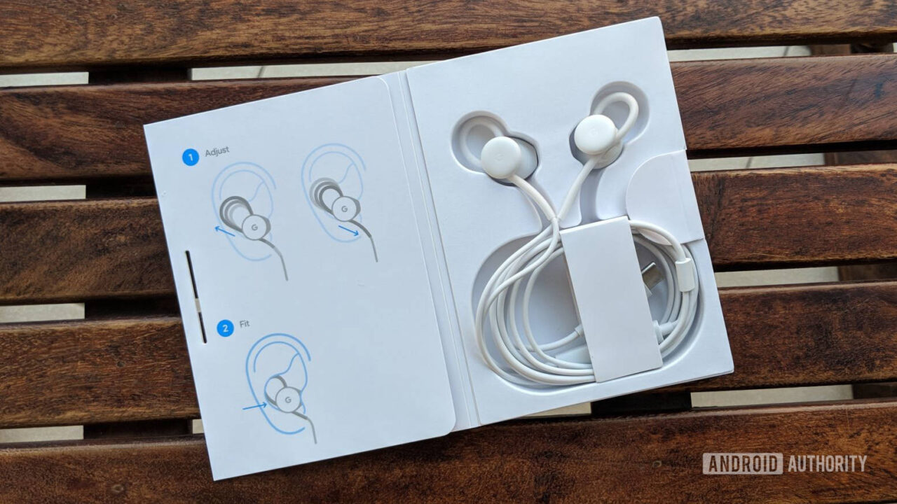 Here’s a first look at Pixel USB-C earbuds that come bundled with the ...