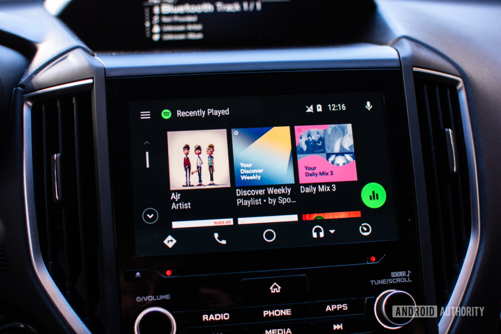 Android Auto update brings enhanced media and messaging services