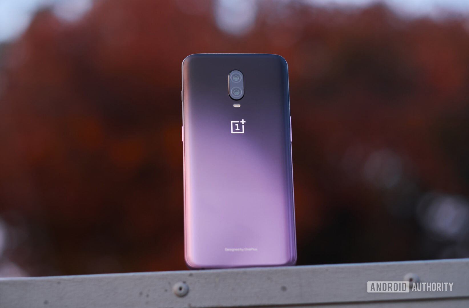 OnePlus 6T Thunder Purple edition mysteriously back in stock