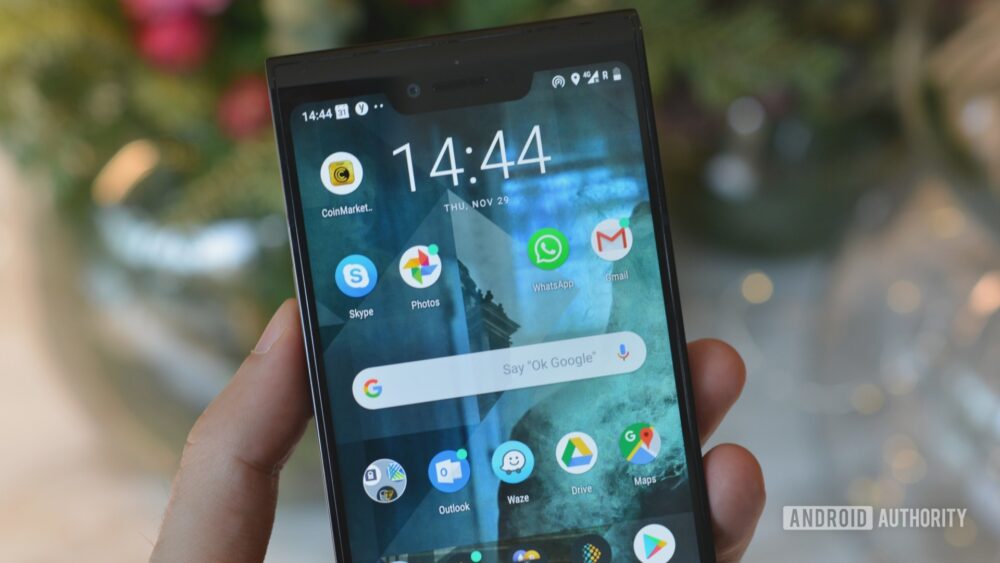 The crazy SIRIN LABS Finney phone officially launches for $999: Here ...